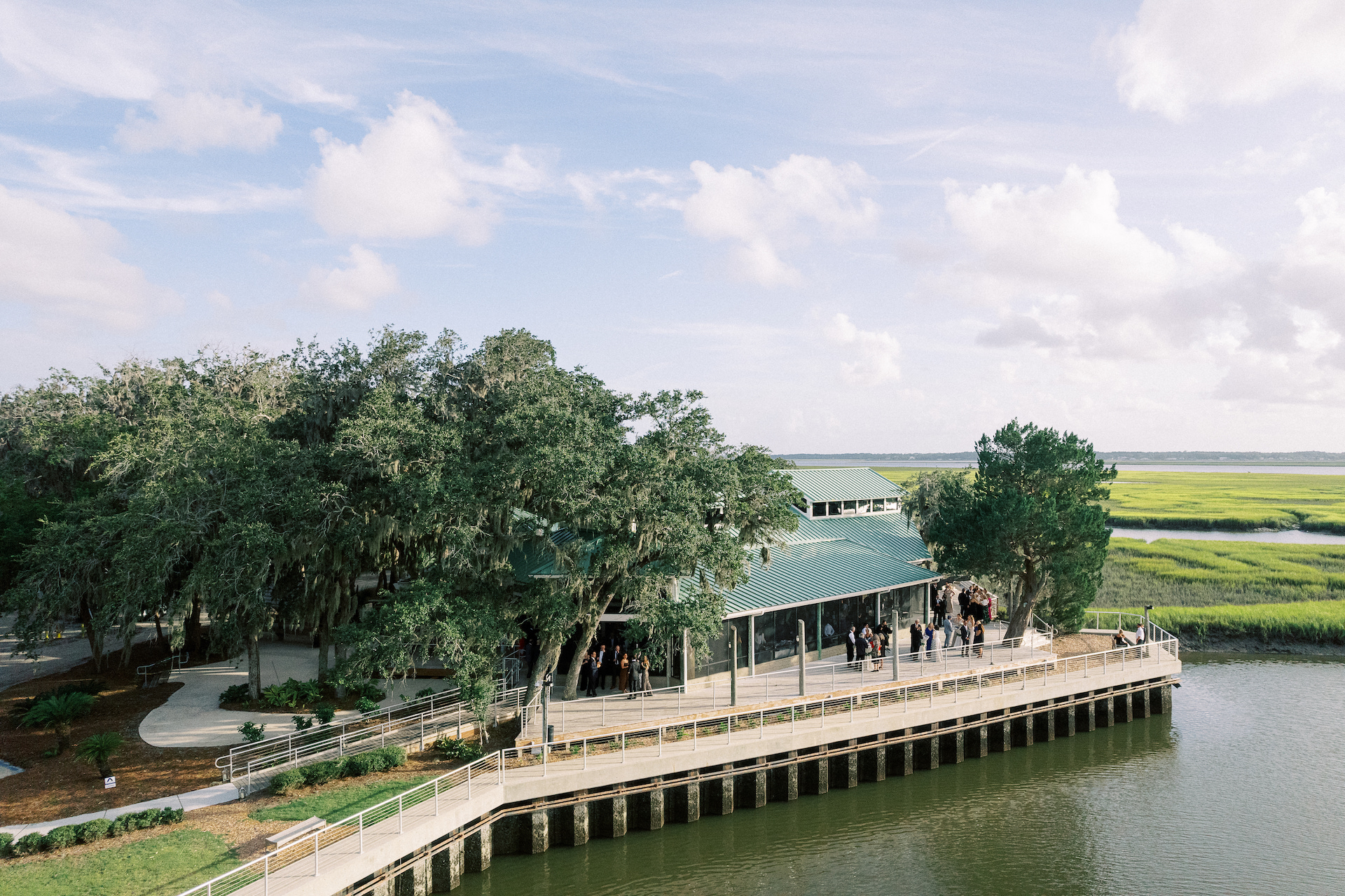 Wedding Spotlight: Caroline + Erik. A Walker's Landing Fairy Tale ...