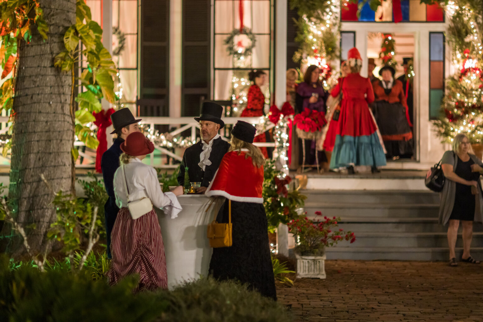 Celebrate a Warm and Cheerful Holiday Season on Amelia Island - Amelia Island