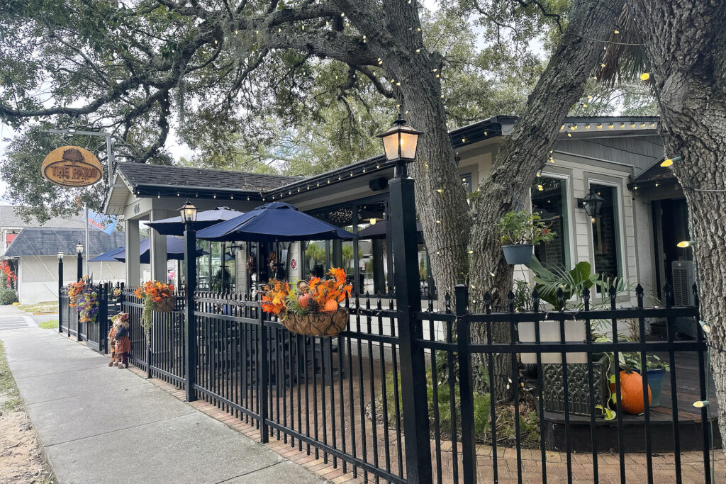 First Friday Foodie Feature: The Patio at 5th and Ash - Amelia Island